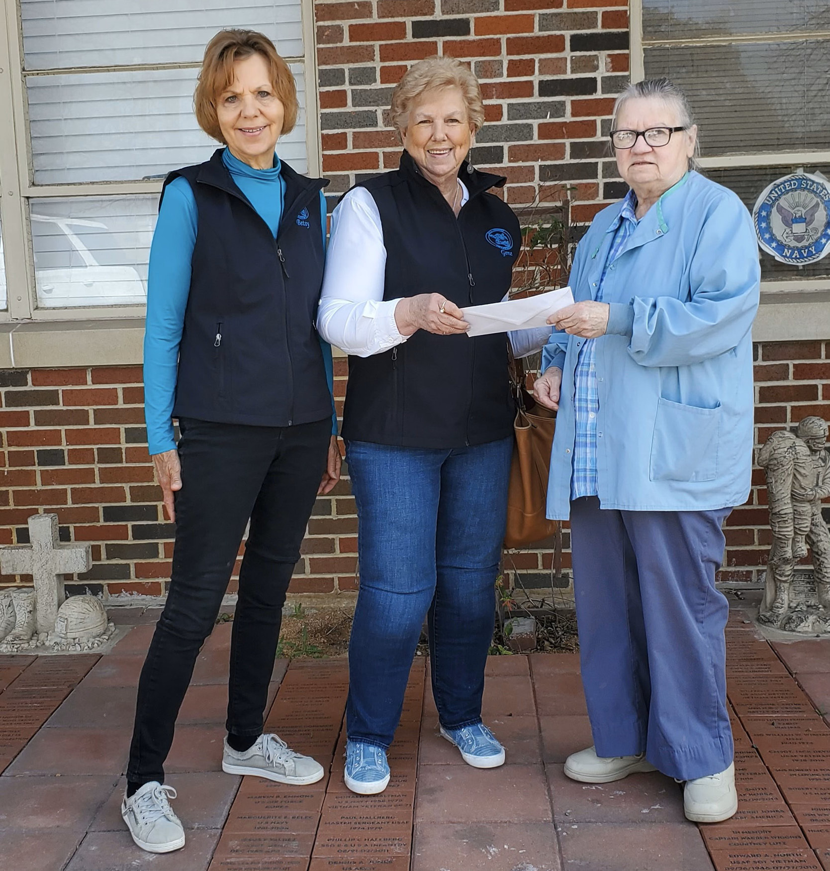 Hill Country Cattlewomen donate gift cards for beef to food banks | San ...